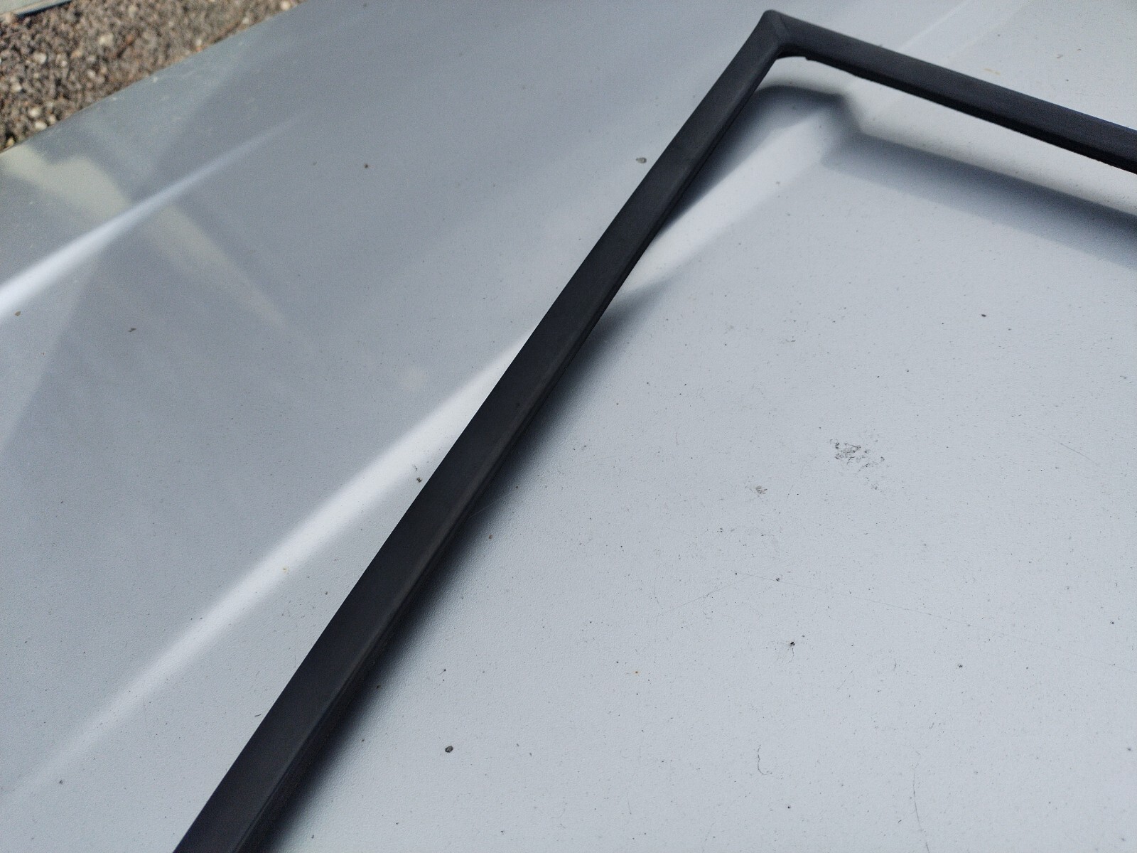 RANGE ROVER P38 DRIVERS FRONT WINDOW DOOR WEATHER TRIM | eBay UK