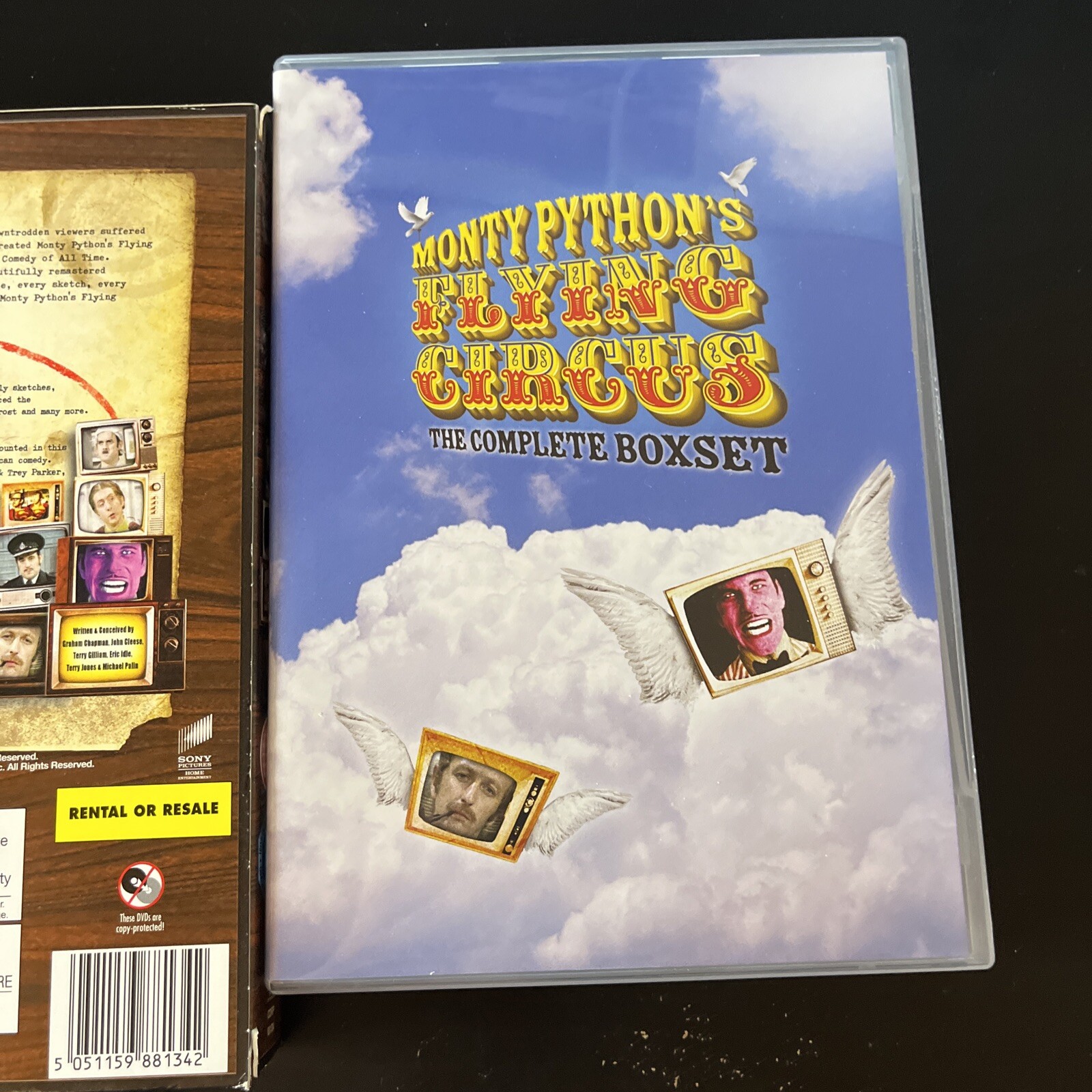 Monty Python's Flying Circus: The Complete Series Boxset (DVD, 8-Disc ...