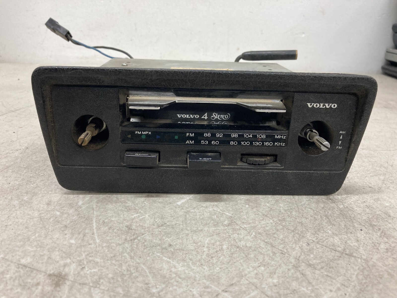 VINTAGE VOLVO FM MPX CASSETTE CAR RADIO, 4 STEREO (model unknown) | eBay