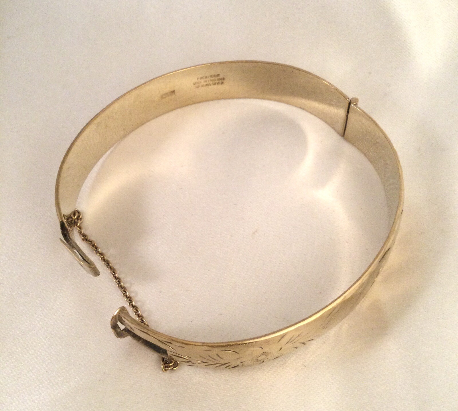 Vintage Jewellery Yellow Gold Hinged Chain Bangle Antique Jewelry UK ...