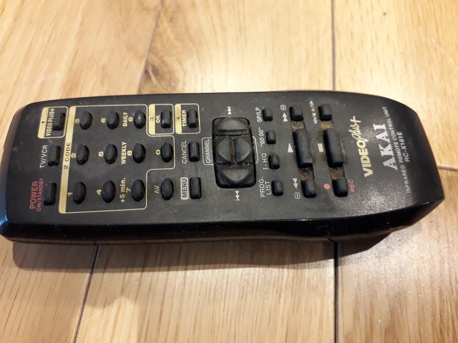 AKAI VS-G240 VCR VHS PAL Video Cassette Player/Recorder & Remote ...