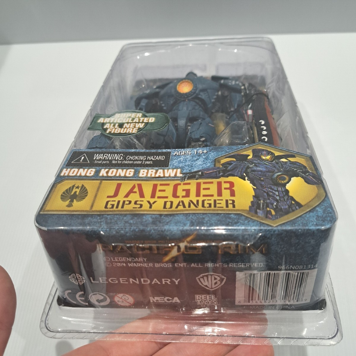 Neca Pacific Rim Jaeger Gipsy Peligro Hong Kong Brawl 7