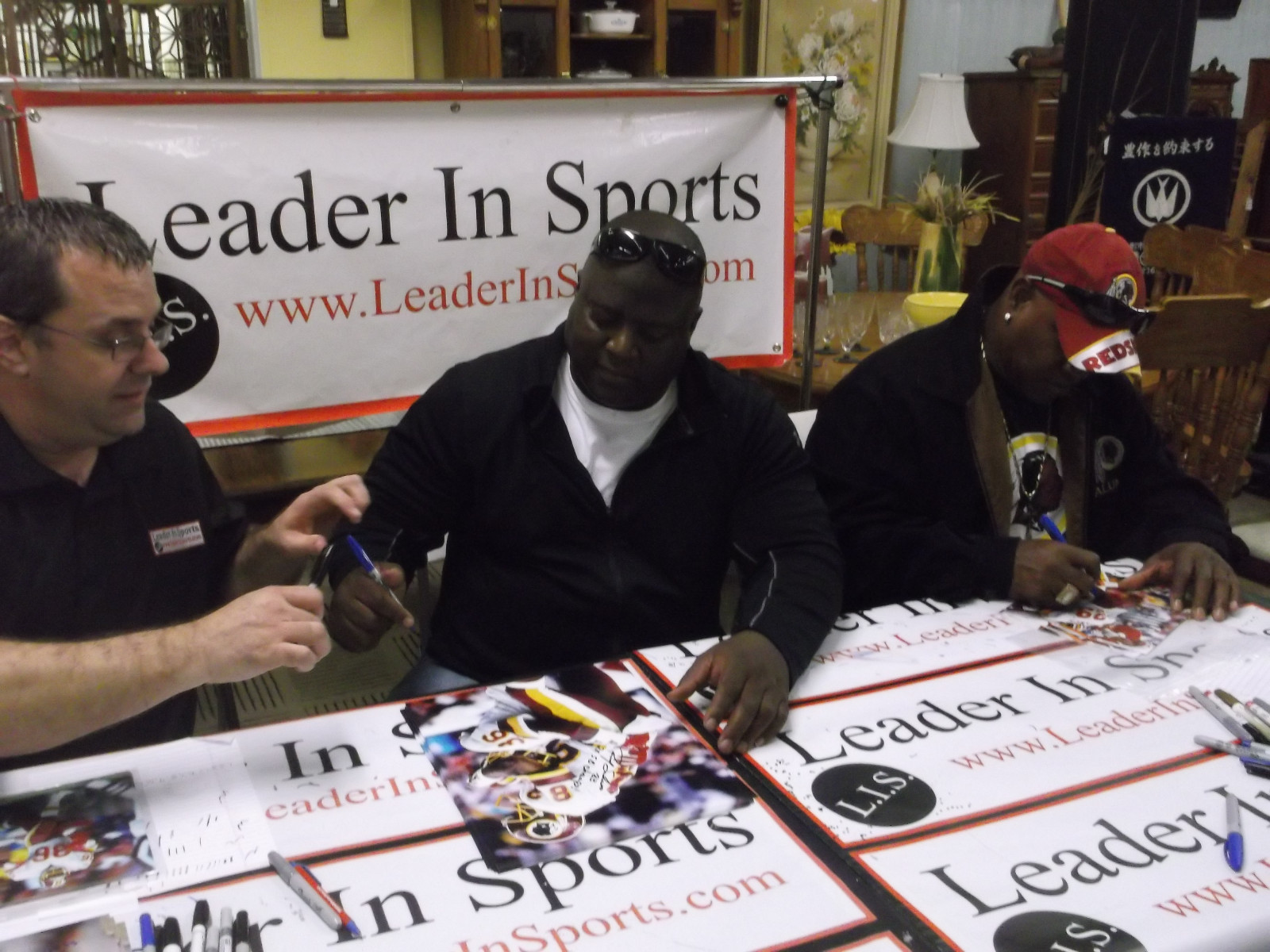 Ricky Sanders & Timmy Smith Dual Signed 11x14 Washington Redskins w ...