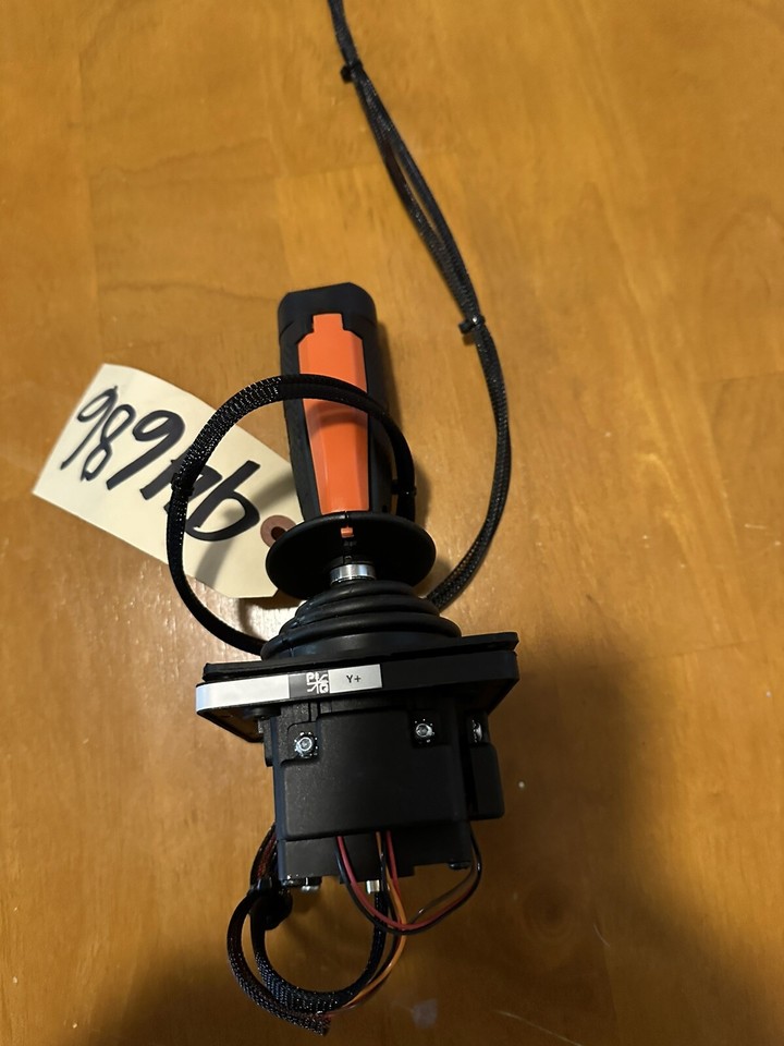 PQ Controls Joystick Controller 212N50-244 SN200831 | eBay