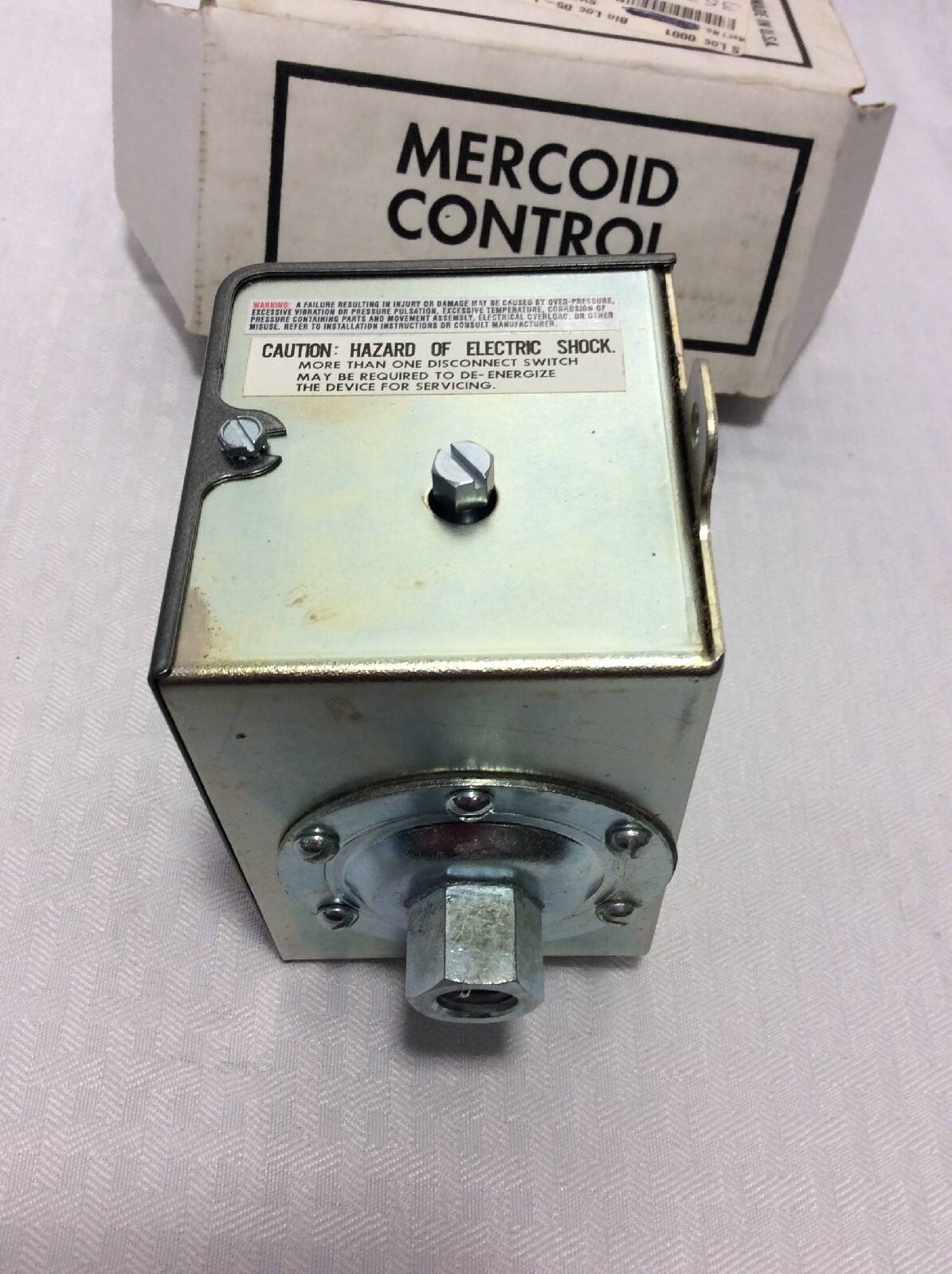 NEW Mercoid Control AP-153-33 Pressure Switch -10-50 | eBay