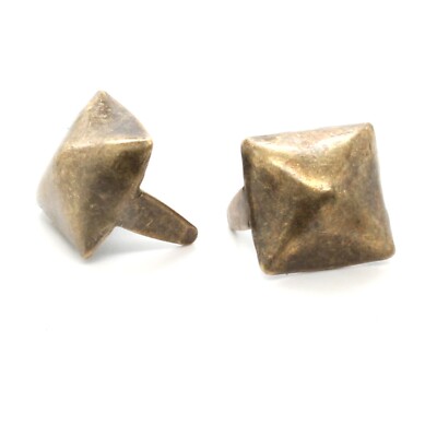3/8" Pyramid Nail Head Spots Antique Brass 100 pk NH00631-09 | eBay