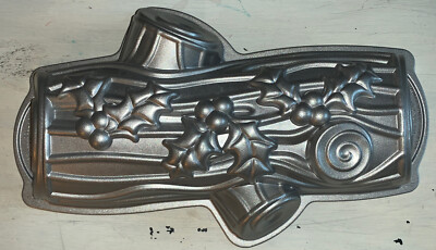 Nordic Ware Buche De Noel Yule Log Pan, 13.93" X 8.5" X 3.25" Never ...