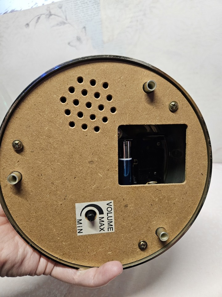 Rhythm Quartz Clock Rotating Dancing Couples Clock *WORKING* | eBay