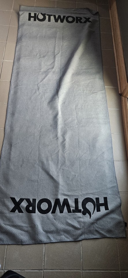 Hotworx Mat, Towel, Resistance Band, and Gloves | eBay