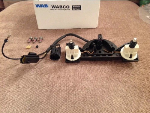 Land Rover Discovery 2 Defender ABS Modulator Shuttle Valve Switch ...