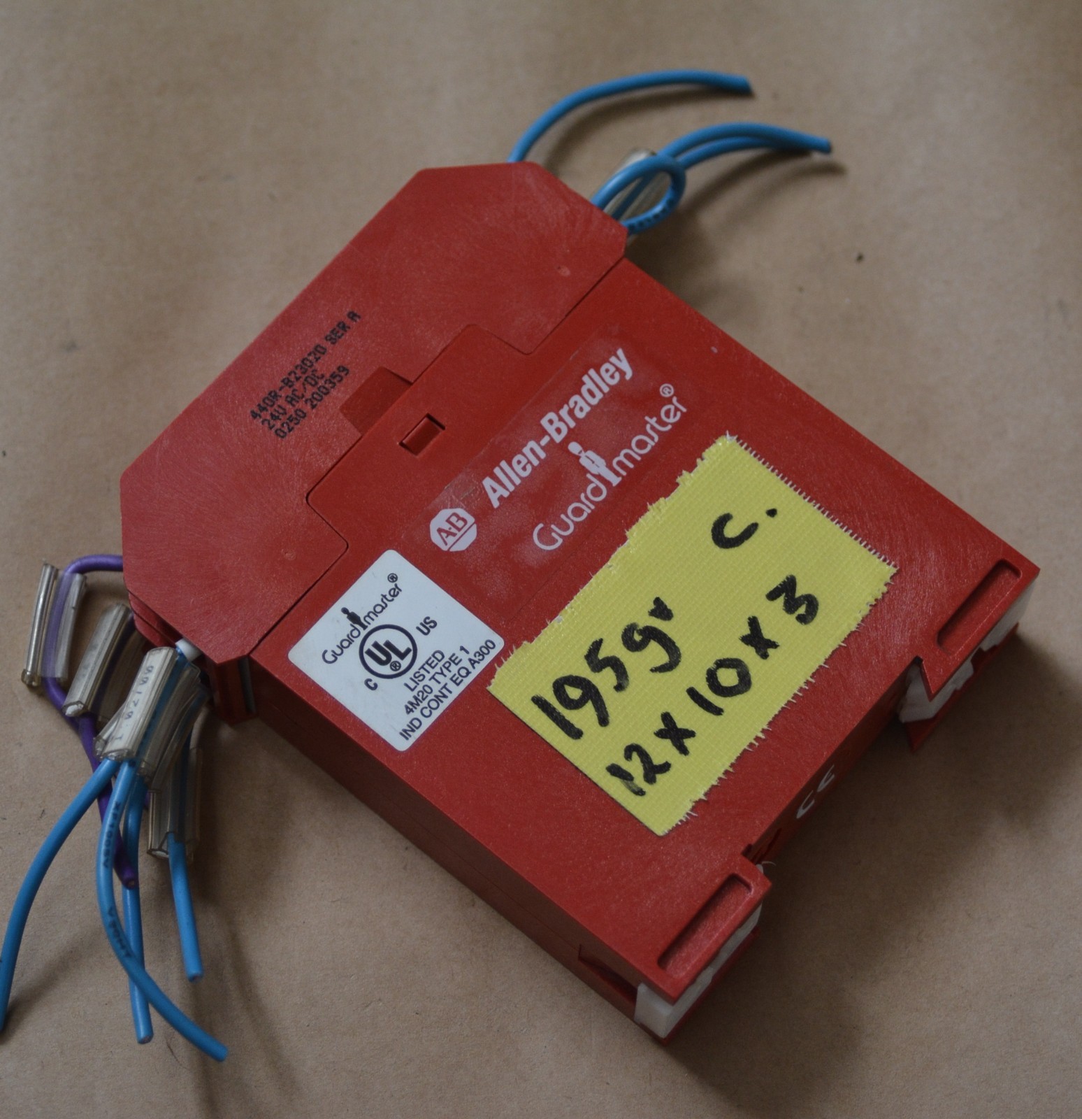 Allen Bradley Guard Master MINOTAUR 440R- B23020 MSR5T SAFETY RELAY | eBay