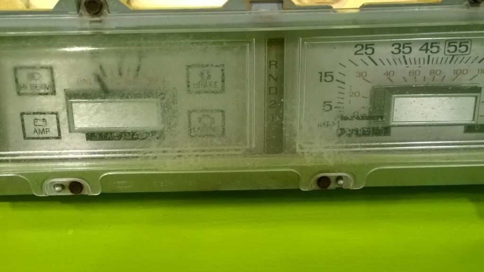 83 84 85 86 MERCURY MARQUIS 3.3L AT SPEEDOMETER CLUSTER 49K MILES OEM ...