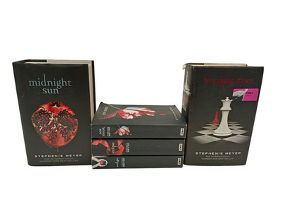 Twilight Saga Book Set by Stephenie Meyer 5 Hardbacks Bundle Atom | eBay UK