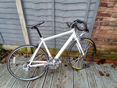 Carrera Zelos men's road bike ADULT frame White & Glow In The Dark Blue ...