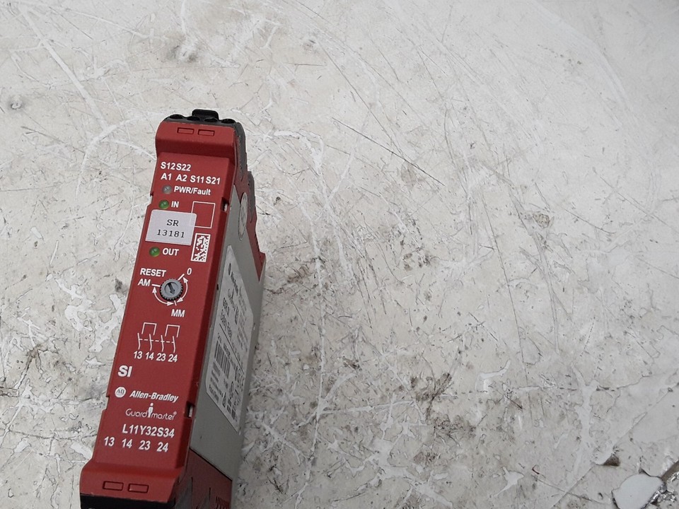Allen-Bradley S12S22 Safety Relay | eBay