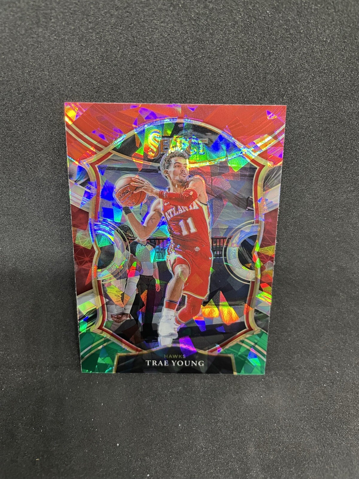 2020-21 Panini Select Trae Young Red Ice SP Card Atlanta Hawks #2 | eBay