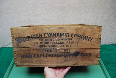 Boxes - Explosives Dynamite