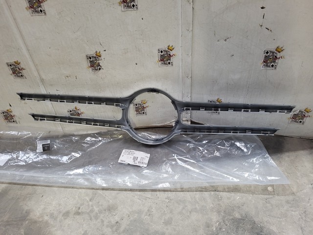 MERCEDES E Class W212 Front Bumper Grill Chrome A2128850622 for sale ...