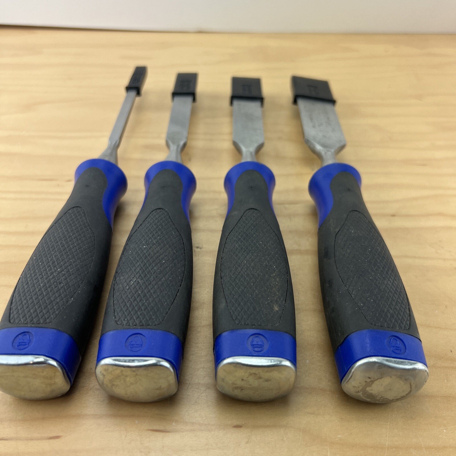 Marples 5 Piece Blue Cushion Handle Bevel Edge Paring Chisel Set Sheff ...