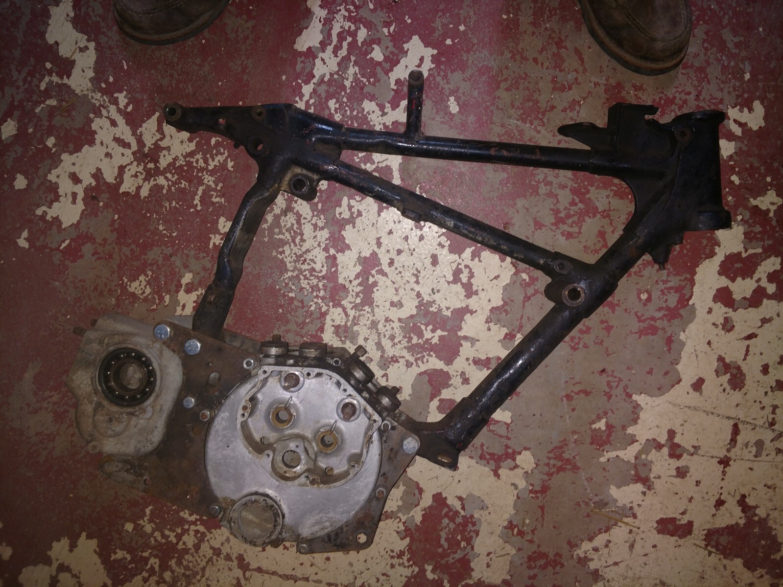 indian motorcycle 1940 640 dogleg frame section, engine and trany cases ...