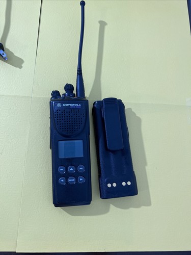 Motorola XTS 3000 16CH H09UCF9PW7BN 800MHz Two Way Radio | eBay