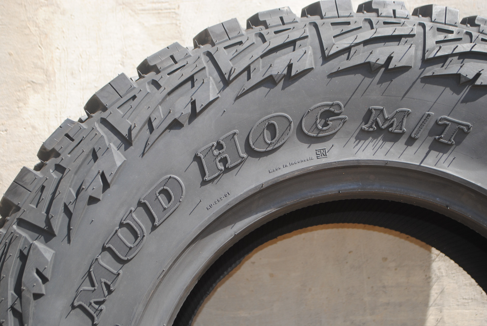 2 NEW 275/70R18 Kanati Mud Hog M/T Mud Tires MT 275 70 18 R18 2757018 ...