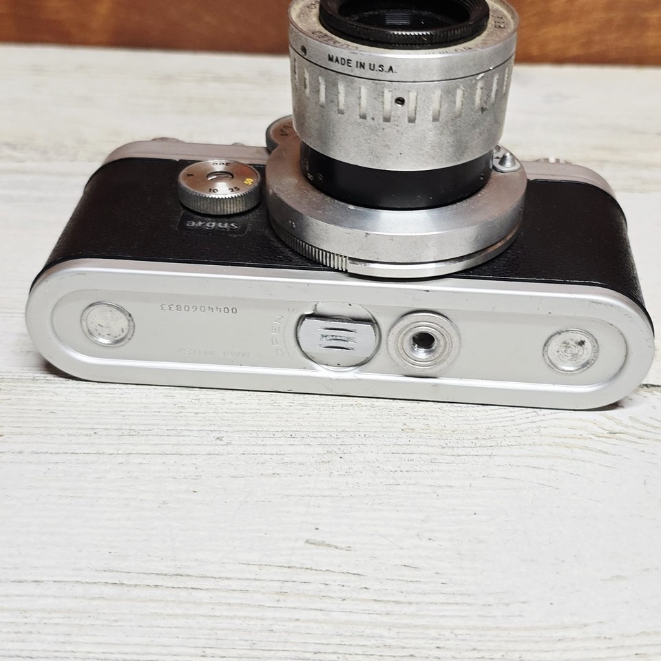 For Parts Vintage Argus C44 C-Forty-Four Camera 50mm F2.8 Lens Untested ...