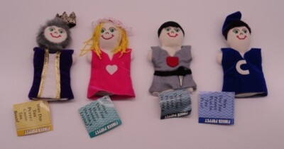 Finger Puppet Set King Knight Boy & Girl 5" Lot 4Pc Creative Education ...
