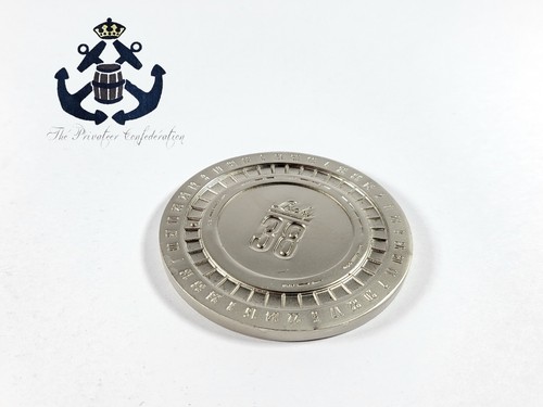 Authentic FALLOUT New Vegas Collectors Edition Lucky 38 Platinum Poker ...