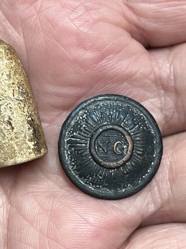 North Carolina Sunburst Button & Green Confederate Bullets. Lagrange NC ...