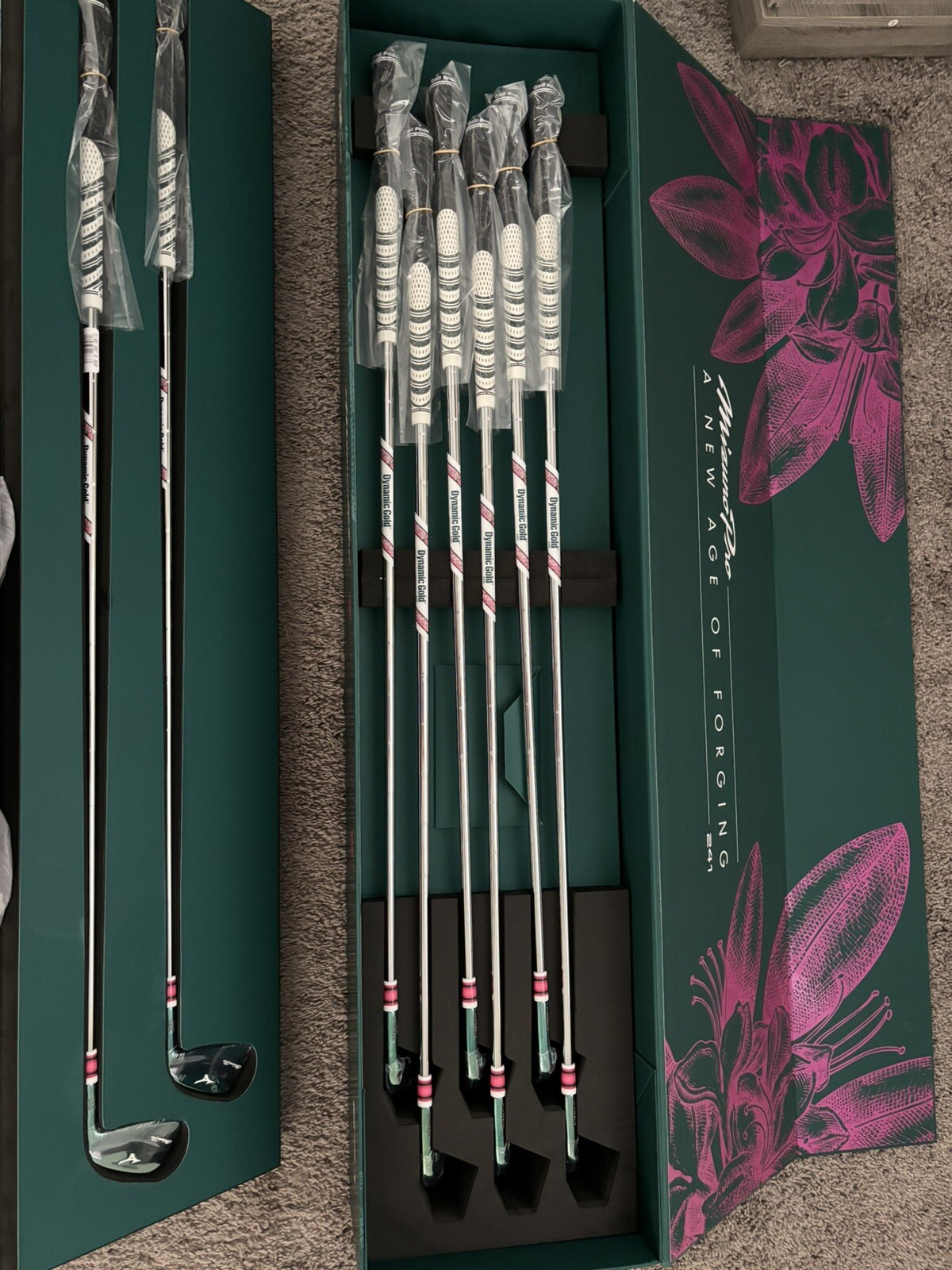 Mizuno Pro 241 Azalea Limited Edition iron set 3-PW BRAND NEW IN BOX ...