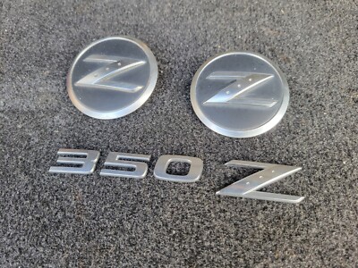 🚘 2003 -2009 Nissan 350Z Fender and Trunk Emblem Logo Badge 63890-CD000 ...