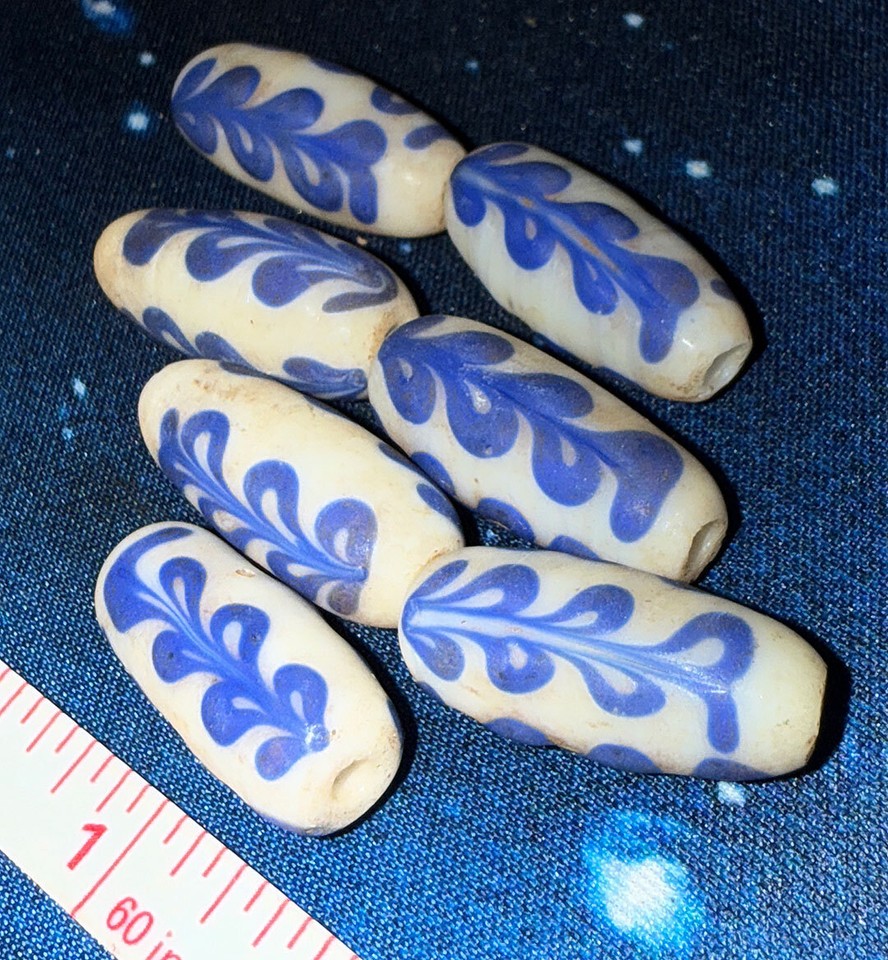 (1) EARLY Huron Indian "Blanket" bead or Blue Delft Trade Bead Early ...