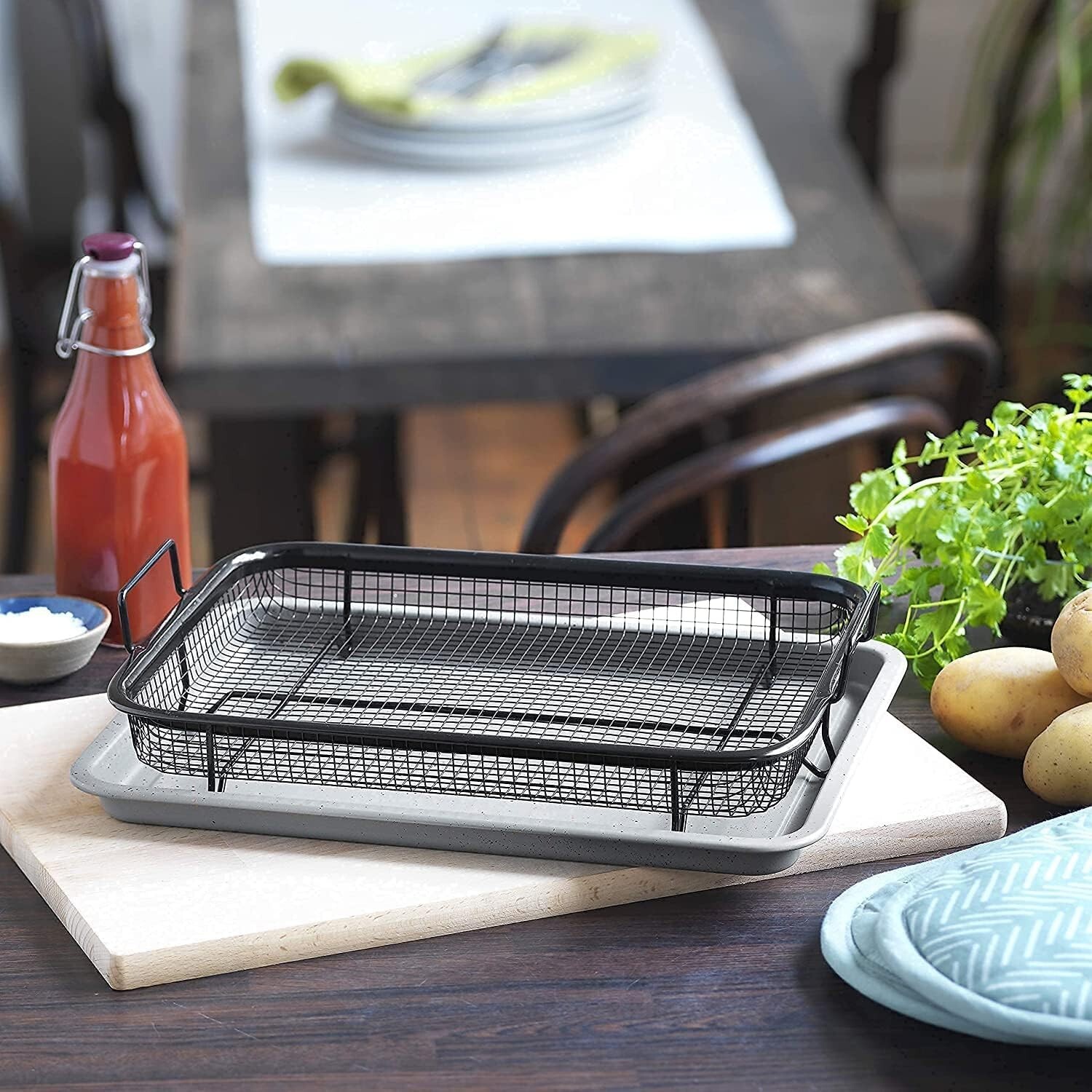 Non Stick Oven Grill Tray Elevated Ceramic Baking Tray Crisper 2pc ...