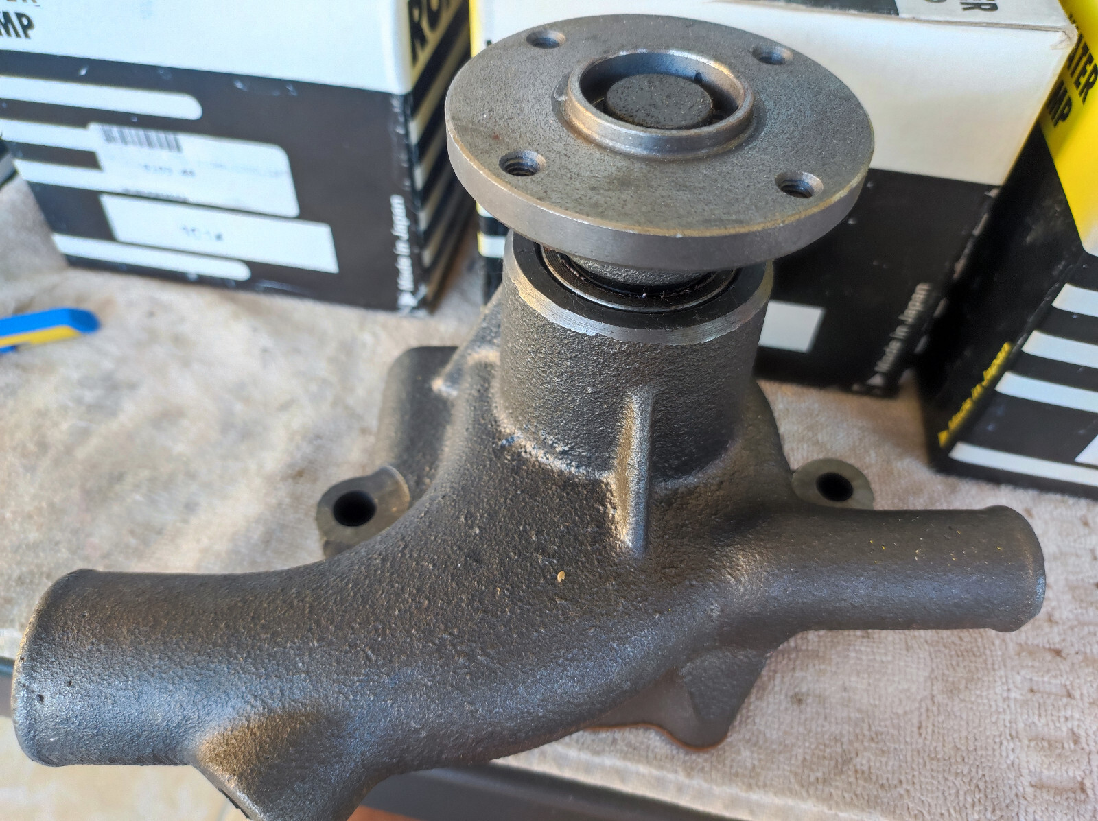 NPW premium Quality Water Pump Nissan SD 2.2/2.5lt 620 , 720 , Cedric ...