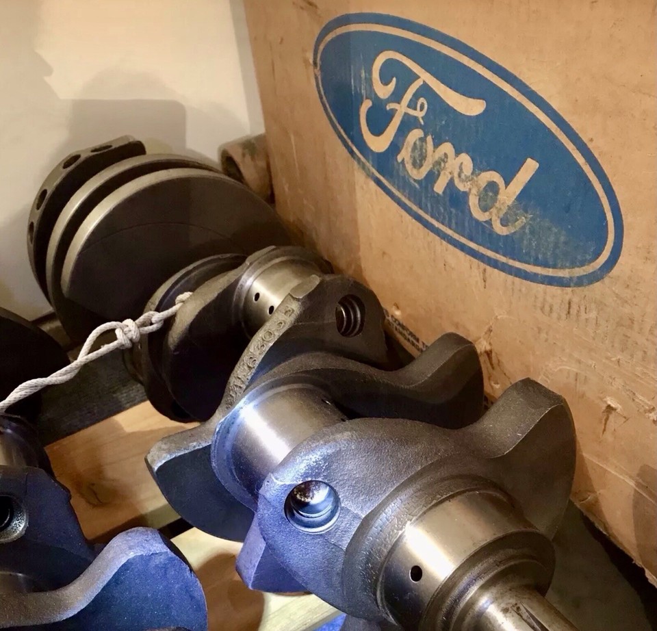 NOS FoMoCo Boss 429 NASCAR rocker arm groove bushings (8 bearings ...