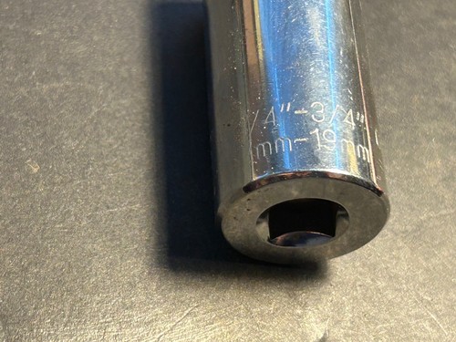 Endeavor Gator Grip Socket: SAE 1/4" to 3/4" - Metric 7mm to 19mm - 3/8 ...