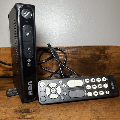 RCA Digital To Analog TV Converter Box with Big Button Remote Control ...