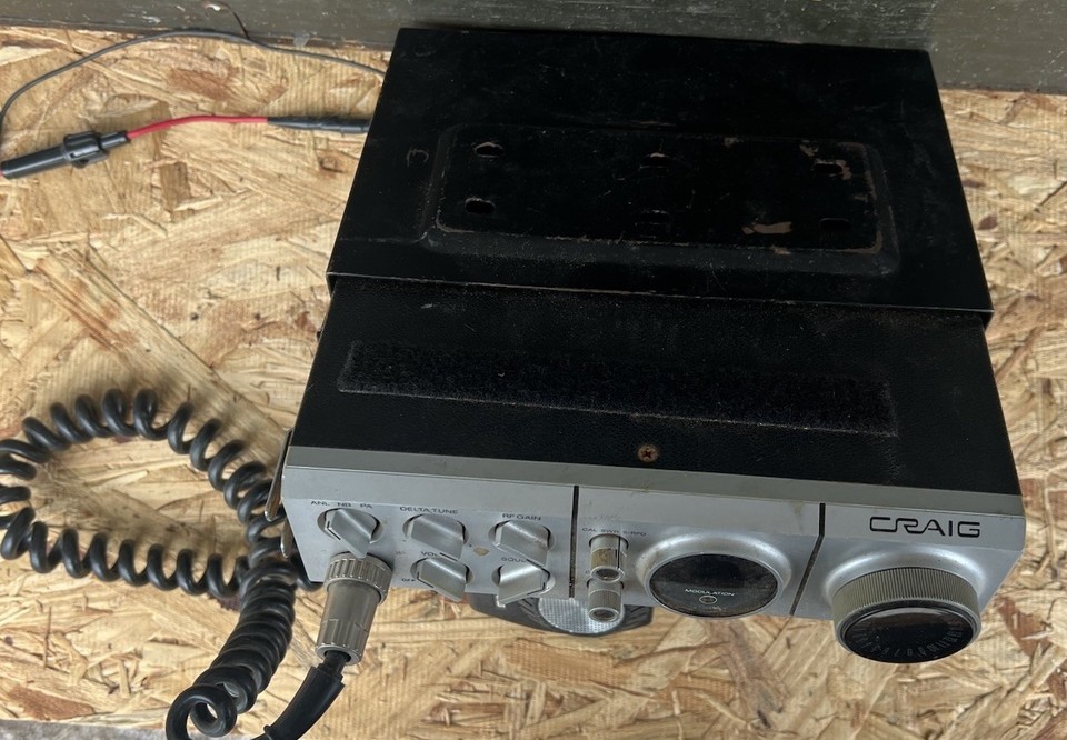Vintage Craig Model 4103 CB Radio 23 Channels with Mic & slide in mount ...