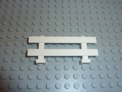 1 x LEGO White Fence 1x8x2 2/3 Ref 6079 Set 6404 6418 5861 5862 6419 ...
