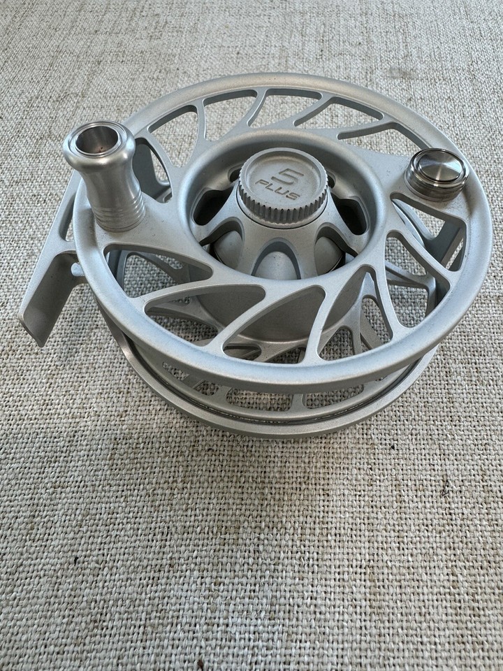 Hatch Finatic 5 Plus Fly Fishing Reel | eBay
