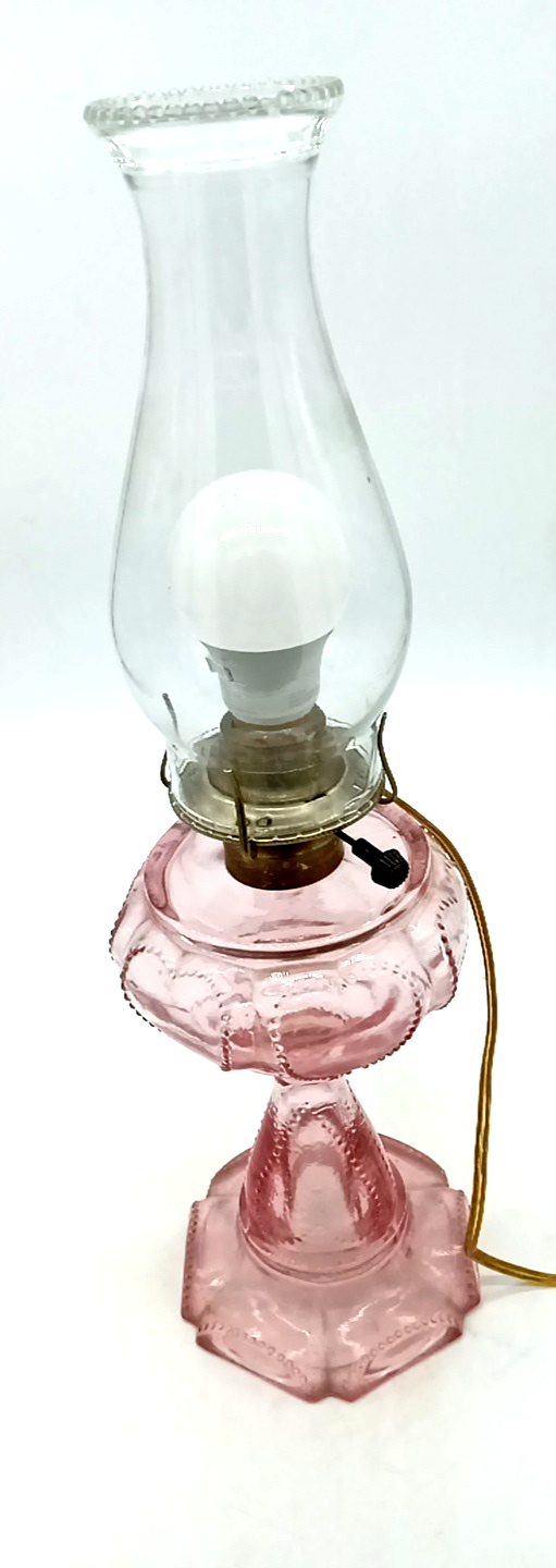 Vintage Findlay Pink Depression Queen of Hearts Beaded Elec Oil Lamp W ...