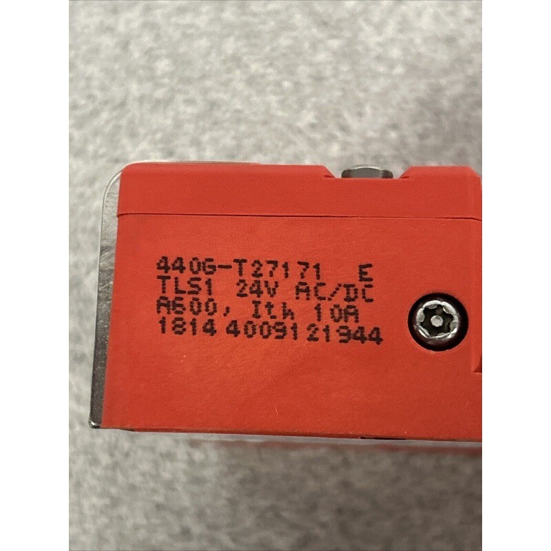 NEW 440G-T27171 ALLEN BRADLEY Guard Locking Switch,TLS-GD2: TLS-1 GD2 ...