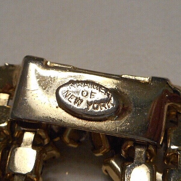 1950s Kramer of New York 1" wide Gold-tone Bracelet w… - Gem