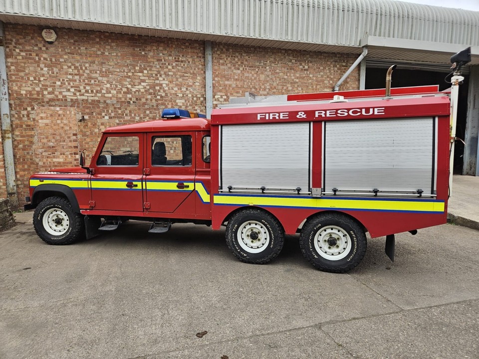 LAND ROVER 130 6X4 FIRE TENDER TRUCK ENGINE TD5 30,000 MILES | eBay