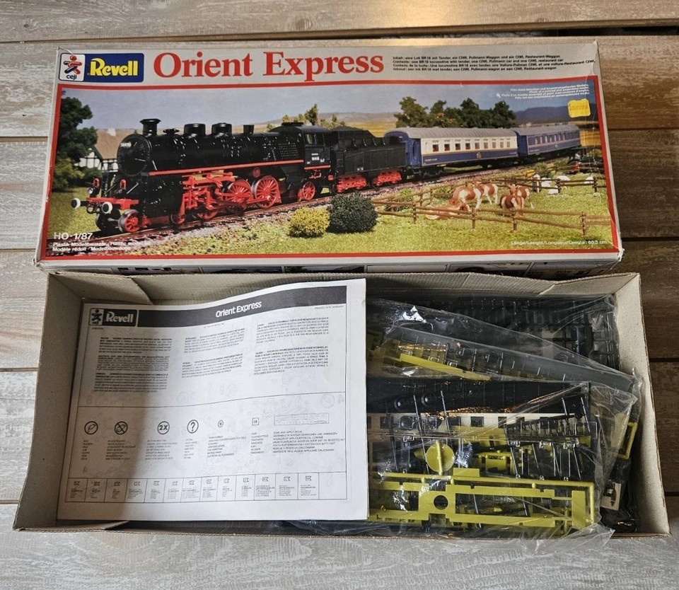 Revell Orient Express 1984 Plastic Model Kit HO 1/87 Train New Open Box ...