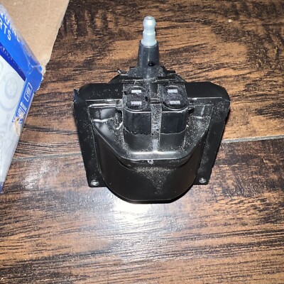 Genuine GM Ignition Coil 10477208 MISSING BOLTS | eBay