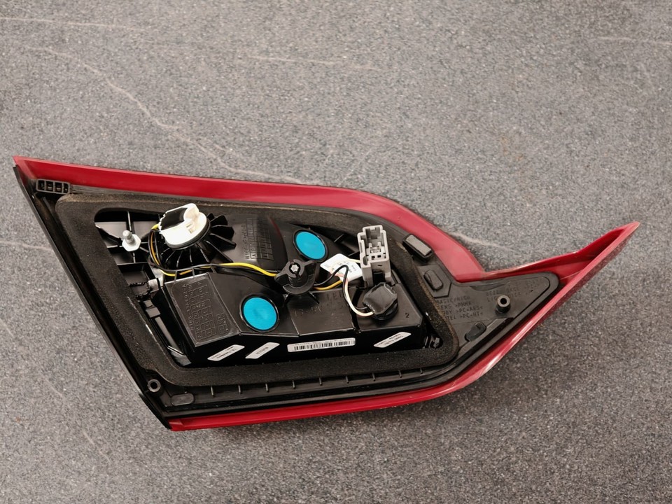 FORD FIESTA REAR INNER LIGHT DRIVERS (ON BOOT) MK8 2017 - 2022 GENUINE ...