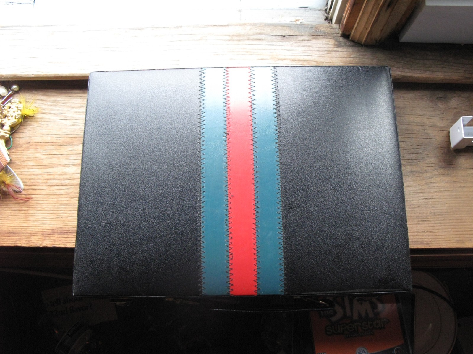 Vintage Backgammon Set Black Red Green Board Red/White Bakelite 28 ...