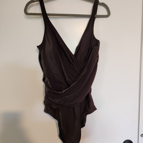 Miraclesuit Black Onepiece Allover Slimming SZ 18 Swimsuit | eBay